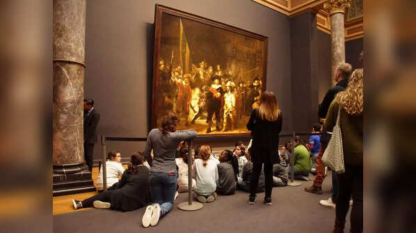 6 most famous paintings that used chiaroscuro technique