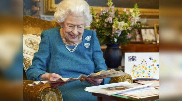 Queen Elizabeth II: Health problems Her Majesty endured through the years