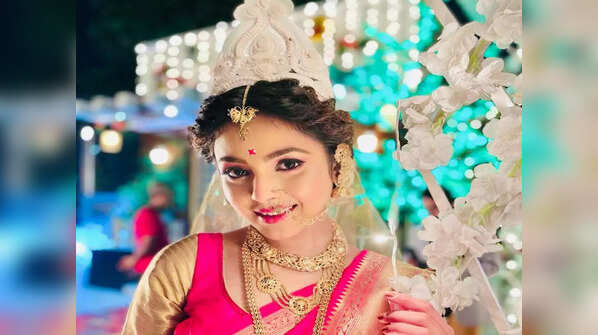 Lokkhi Kakima Superstar: Sharly Modak reveals her bridal avatar from ...