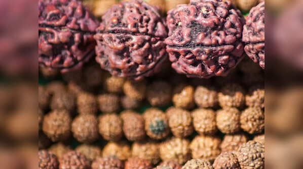 The different types of Rudraksha and their benefits