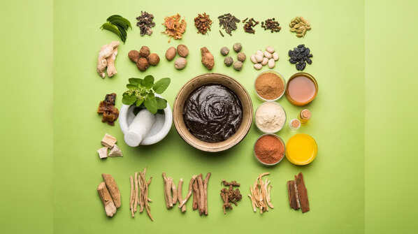 Why you must eat 1 tablespoon of Chyawanprash every day during winters