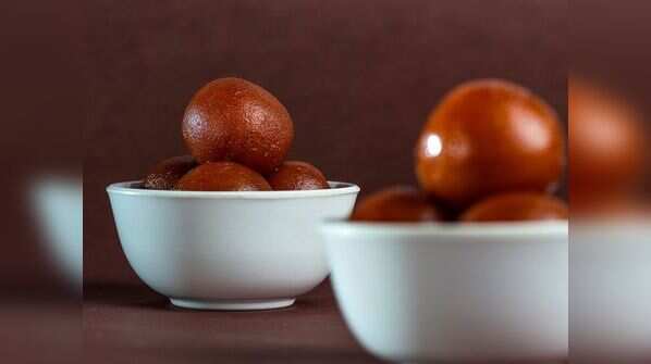 The fascinating story of Gulab Jamun | How to Make Gulab Jamun at Home