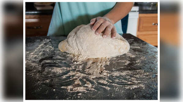 Dough Rise: Why does bread dough rise? | how does bread dough rise