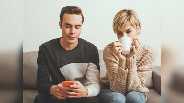 Sneaky signs to find out if your friend’s partner is hitting on you