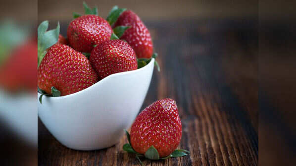 The best and worst time to eat fruits