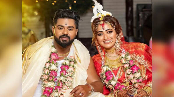 Inside photos from actress Sudipta Banerjee's star-studded wedding