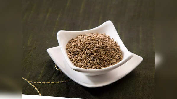 Lesser-known benefits of consuming Jeera water on an empty stomach