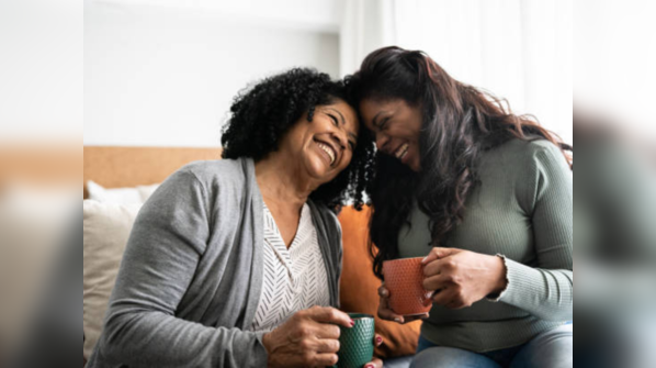Parenting Tips: Classic traits that make elder sisters the 'second mom ...