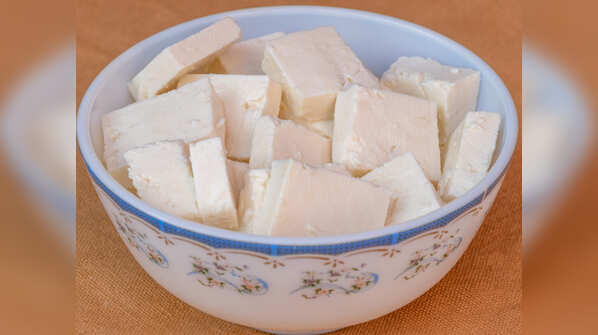From weight loss to healthy bones, benefits of having raw paneer for ...