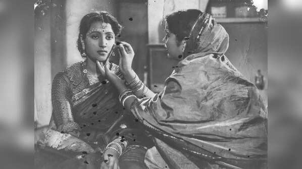 Suchitra Sen birth anniversary: The quintessential enigma, the ...