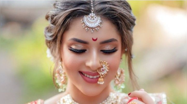 5 types of bridal nath designs you need to be obsessed with
