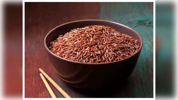 6 reasons to eat red rice daily, healthy recipes inside