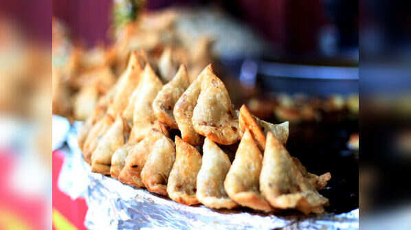 Samosas are the WORST evening snack ever and here's why you need to ...