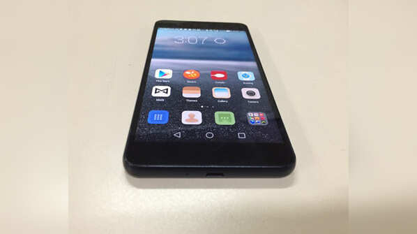 In Pics: Huawei Honor 6 Plus