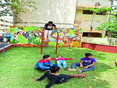 Unused pocket space converted into park