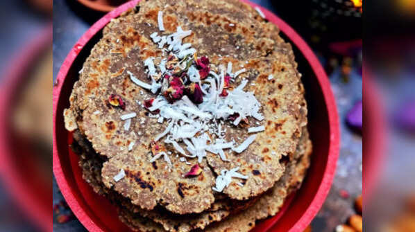 Why should you eat Gud Roti during winter and how to make it?