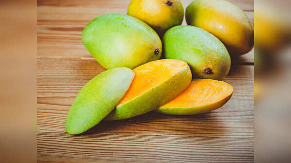 How to know if mango is ripened with chemicals