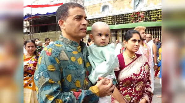 10 Tollywood film celebs who gave birth to babies at the age of 40s & 50s!