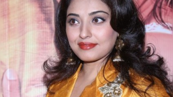From 'Malay Malay' to 'Kattipudi': Famous Tamil songs of actress Mumtaj!