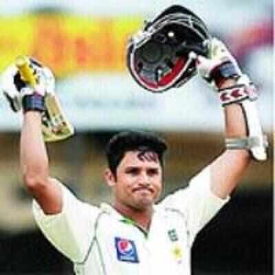 Ali, Hafeez shine on a rain hit day