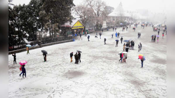 Fresh snowfall in north India
