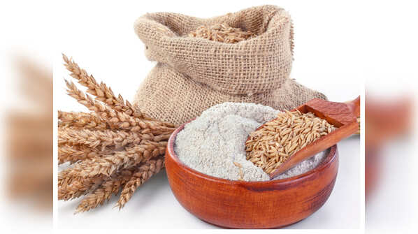 Types of wheat, their nutrition and which is the best atta to buy