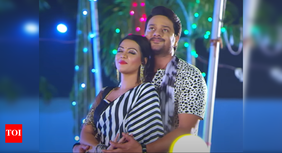 'Jabariya Phere': Gaurav Jha and Raksha Gupta's new song 'Pyar Me Tohre ...