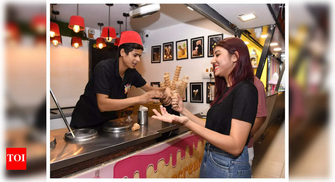 Nightlife is most happening during Navratri: Netri Trivedi | Gujarati ...