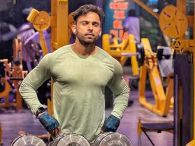Meet Jain shares the post-workout pictures from the gym | Gujarati ...