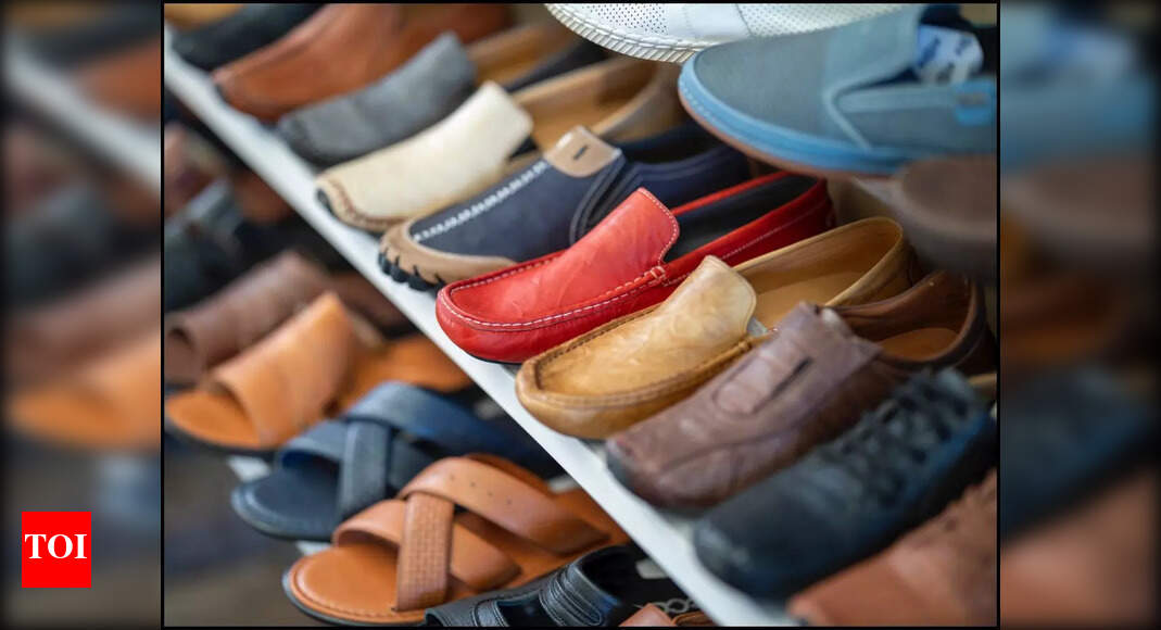 A bizarre shoe heist: Thieves in Peru steal only right-footed shoes ...