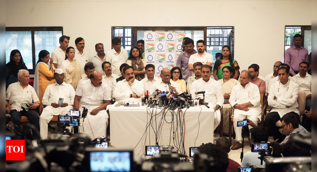 Ncp: Sharad Pawar decides not to quit; move to quell NCP revolt, say netas | Mumbai News - Times ...