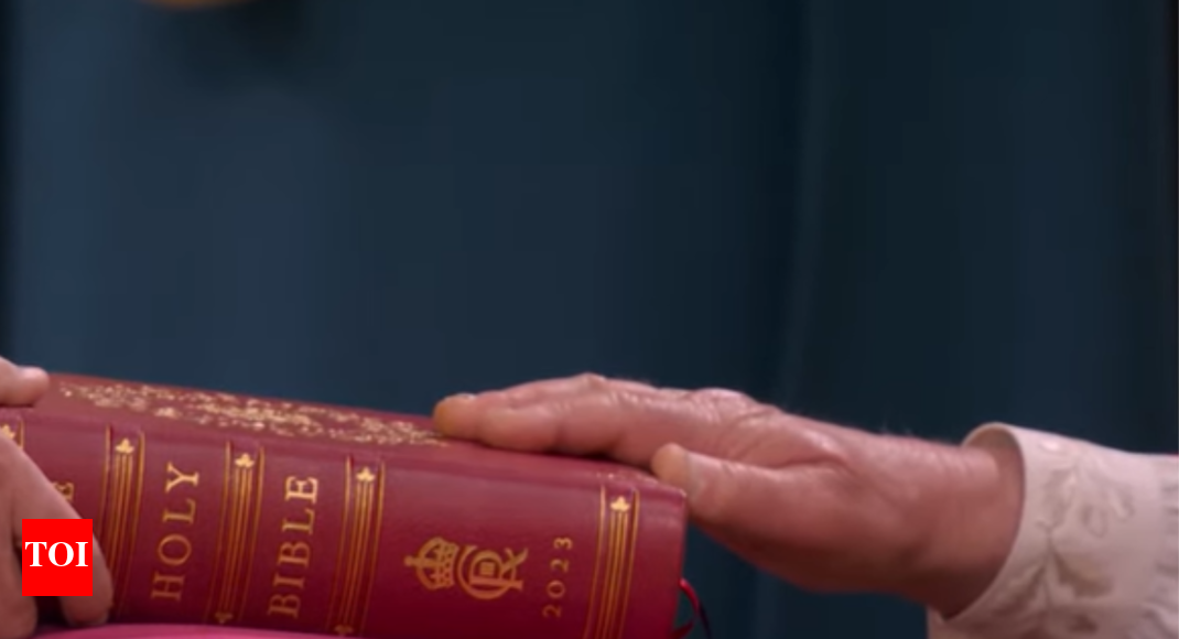 Coronation ceremony: King Charles' Coronation Oath Bible contains ...