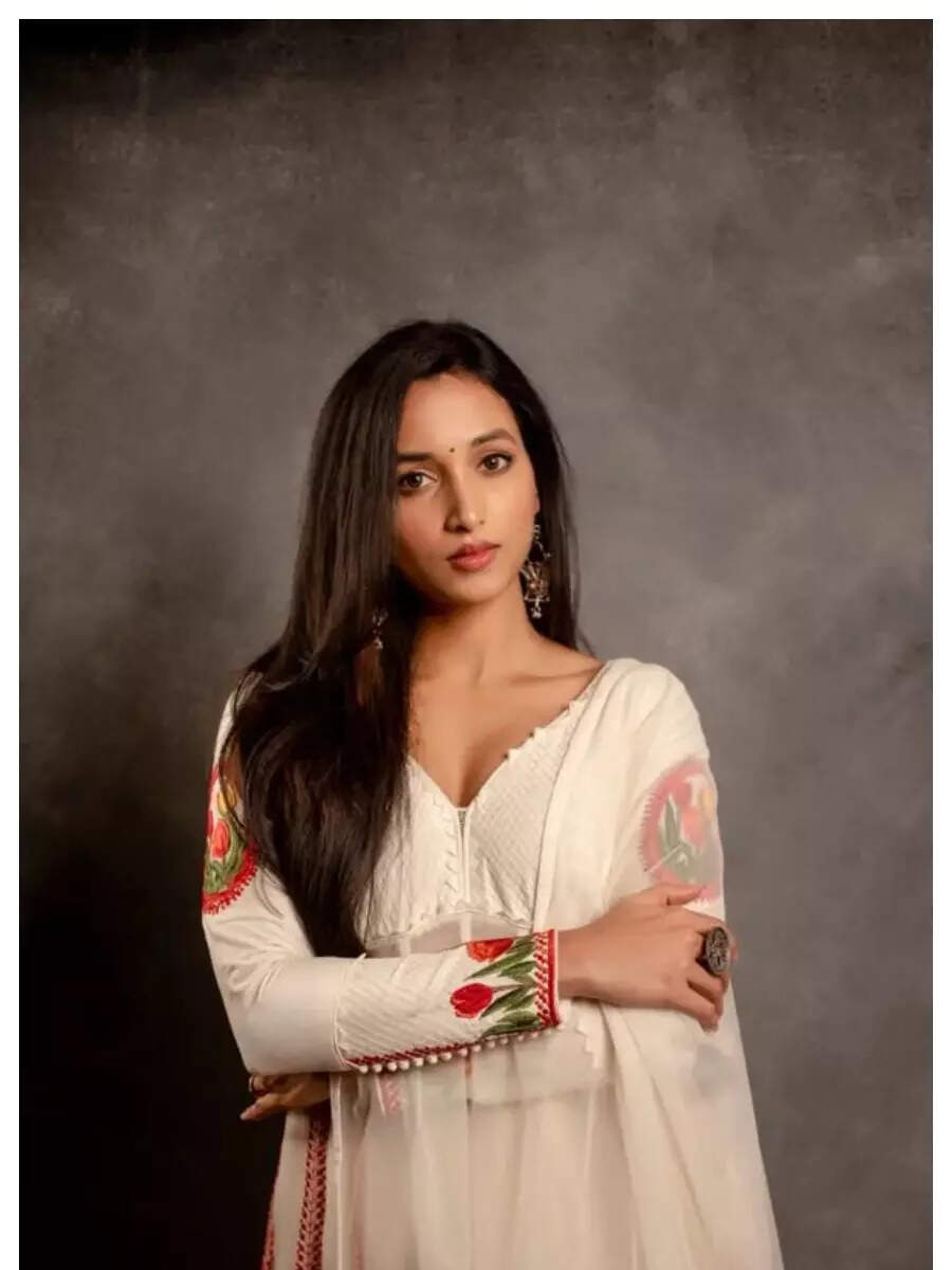 Flawless pics of Srinidhi Shetty you can’t miss | Times of India