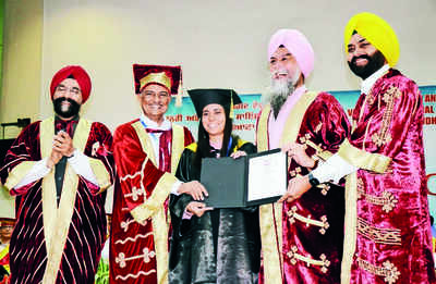 Gadvasu: Gadvasu Honours 315 New Graduates | Ludhiana News - Times of India