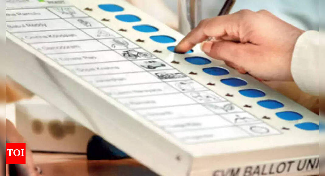 Poll Officers Gear Up, Get Training On Evms | Noida News - Times of India
