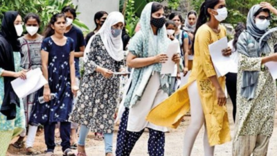 Neet Aspirants Happy Lot, Say Test Moderately Difficult This Yr ...