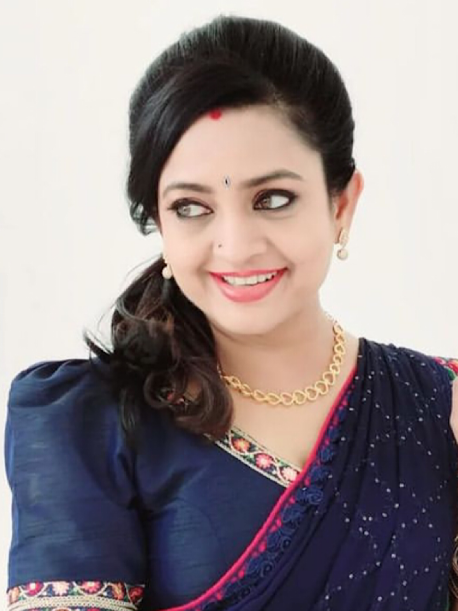 TV actress Indrajaa Absar stuns in saree | Times of India