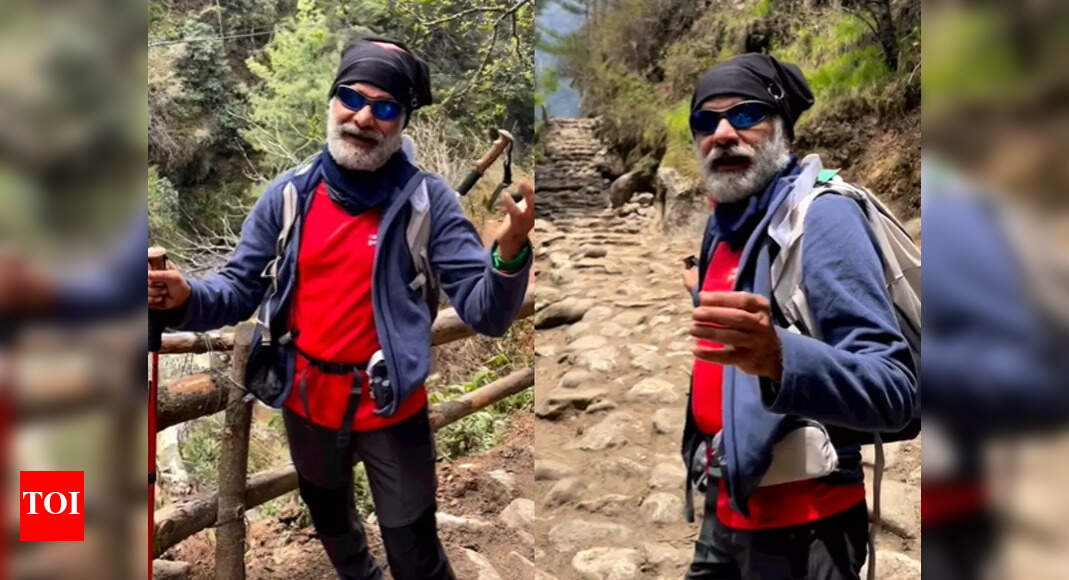 Actor and producer JD Majethia on his way to Mt. Everest base camp at ...