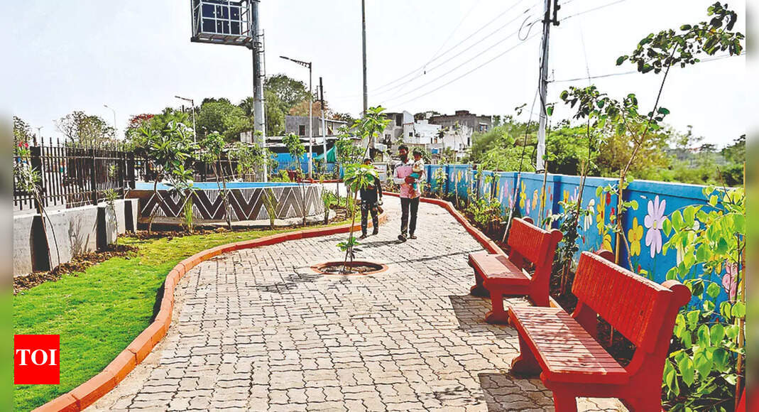 Chhatrapati Sambhajinagar: Kham River Bank Gets Pocket Parks ...