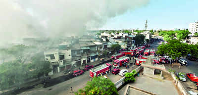 Bapunagar: Massive Fire Rips Through Cracker Godowns In Bapunagar ...