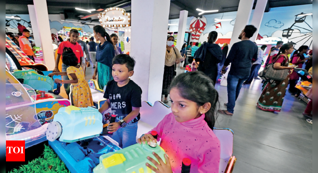 Kathipara: Chennai’s new hangout spot: Urban Square at Kathipara ...