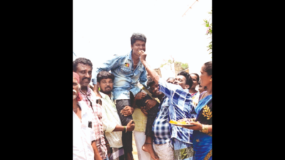 Xii: Narikuravars In Joy As Class Xii Boy Scores 438/600 | Chennai News ...