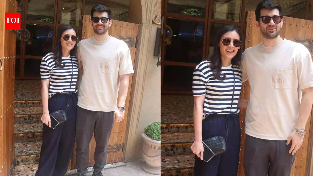 New lovebirds spotted! Sunny Deol's son Karan Deol and his lovely ...