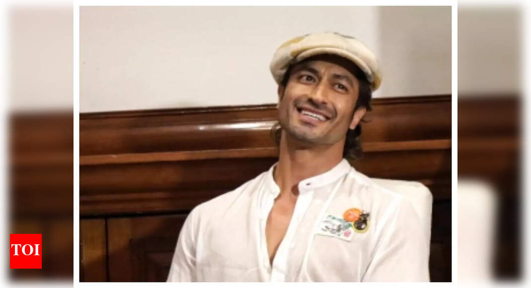 Vidyut dedicates 'IB 71' opening credits to fans fondly called ...