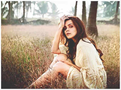 I feel a vacuum in my life without my father: Mansi Jain - Times of India