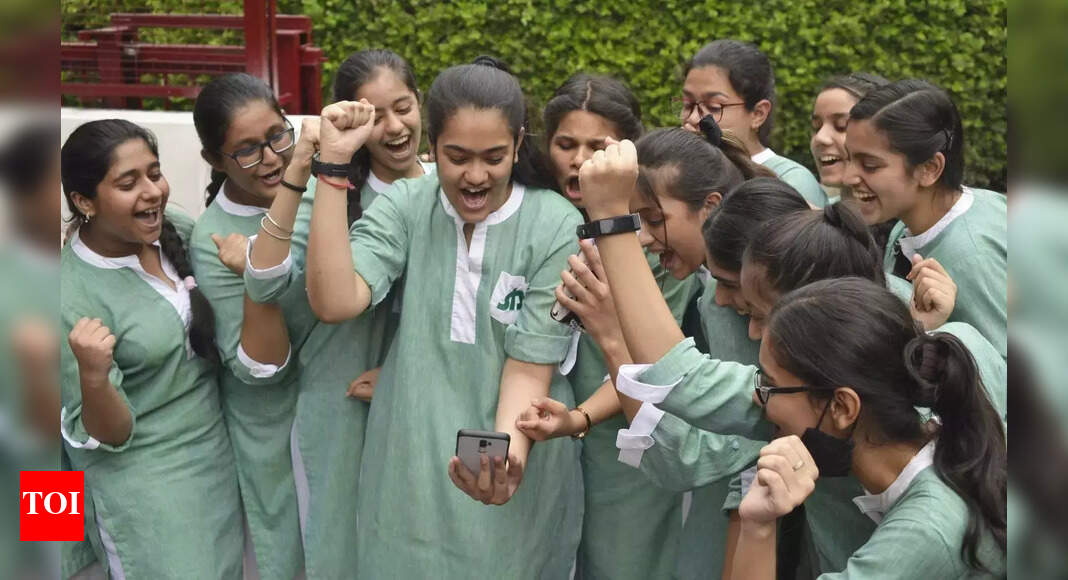 CBSE 10th Result 2023 Highlights: CBSE Class 10 results declared @ cbseresults.nic.in, direct ...