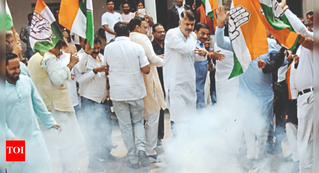Jubilation At Cong Offices, Cm Says Divisive Politics Era Ends | Ranchi ...