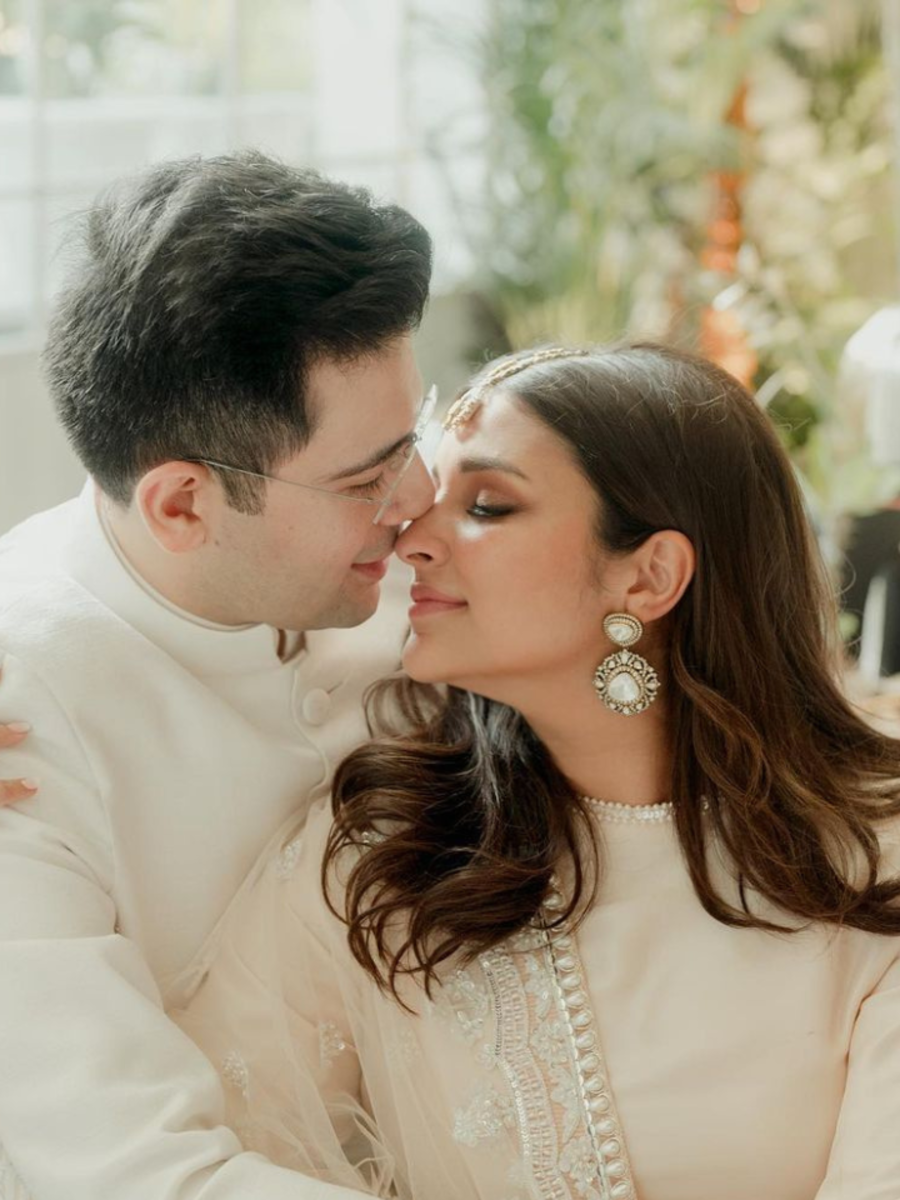 Parineeti Chopra, Raghav Chadha LOVE STORY: How They Met And Fell For Each Other | Zoom TV