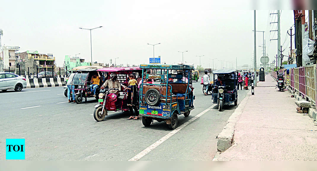 After Banning E-ricks On Nh9, Traffic Police Seize 225 In A Month And ...