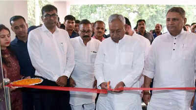 Bihar CM Nitish Kumar inaugurates newly built 'Kar Bhawan', Transport ...